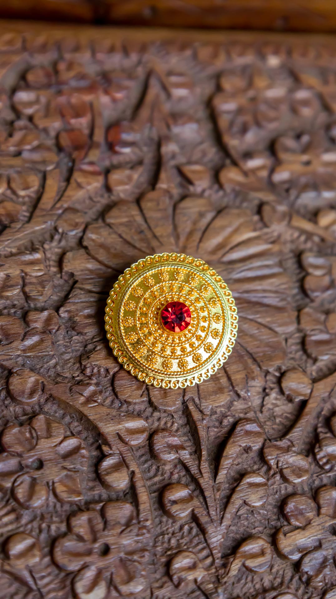 Nepali Traditional Nakh Dhungri with Red Stones – House of Nepal